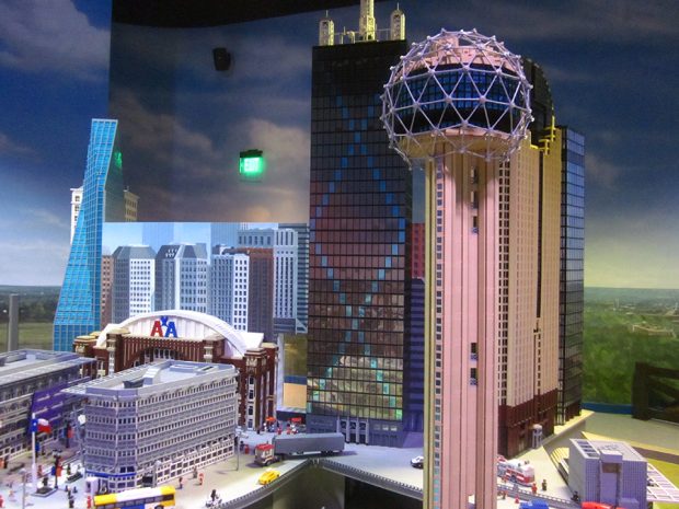 A visit to Grapevine Legoland: Dallas/Fort Worth...in lego miniatures!